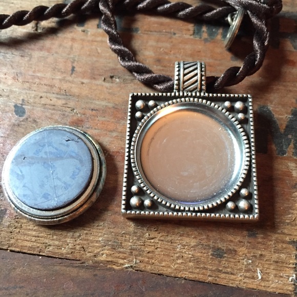 Magnabilities | Jewelry | Magnabilities Silver Locket Magnetic Necklace ...